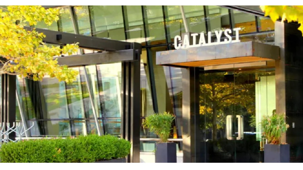 BOSTONIAN (19) – Catalyst Restaurant – BOSTON DR LIM